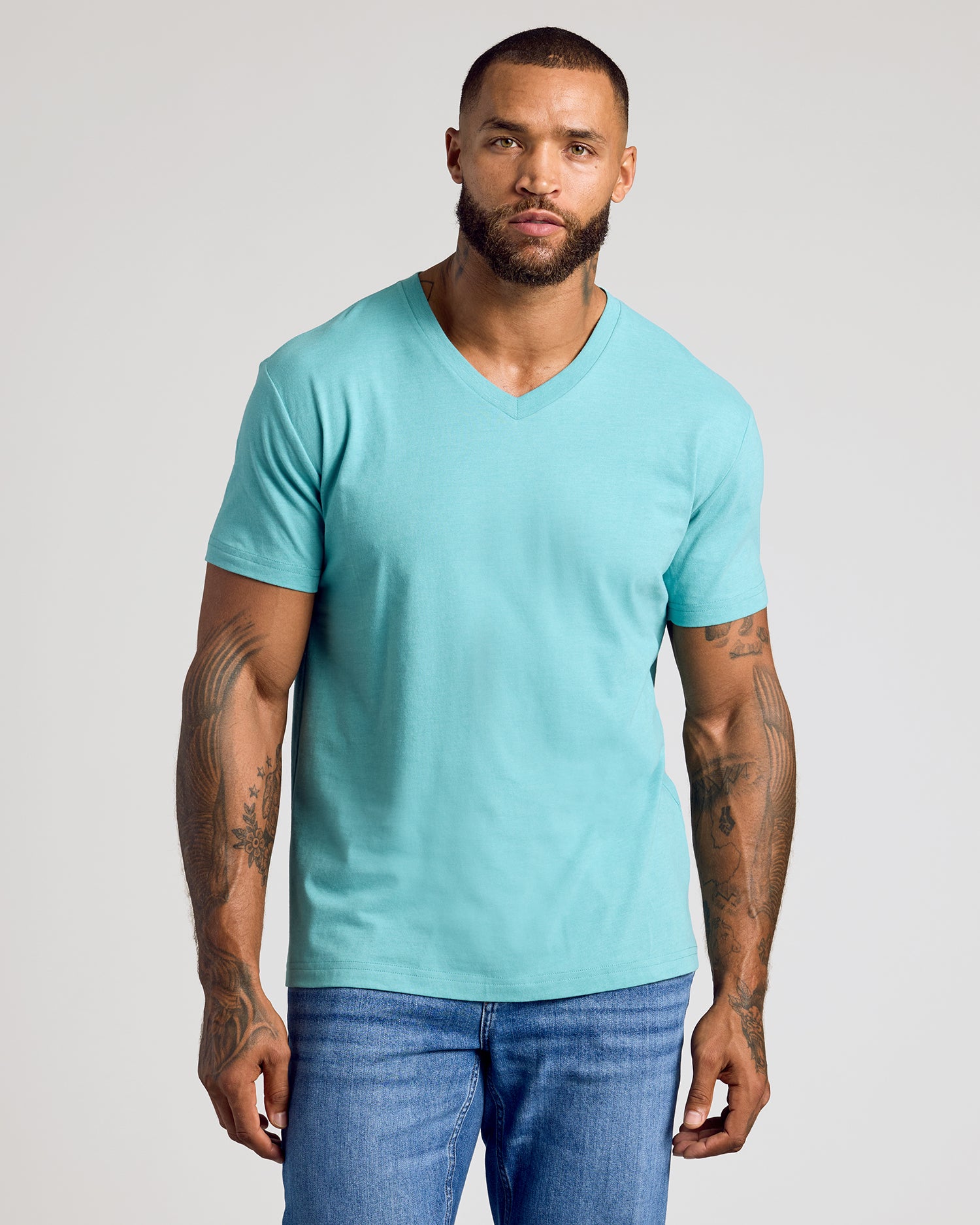 Short_Sleeve_V_Neck_DARKHEATHER_OCEANIC_2_1.jpg?v=1743197555