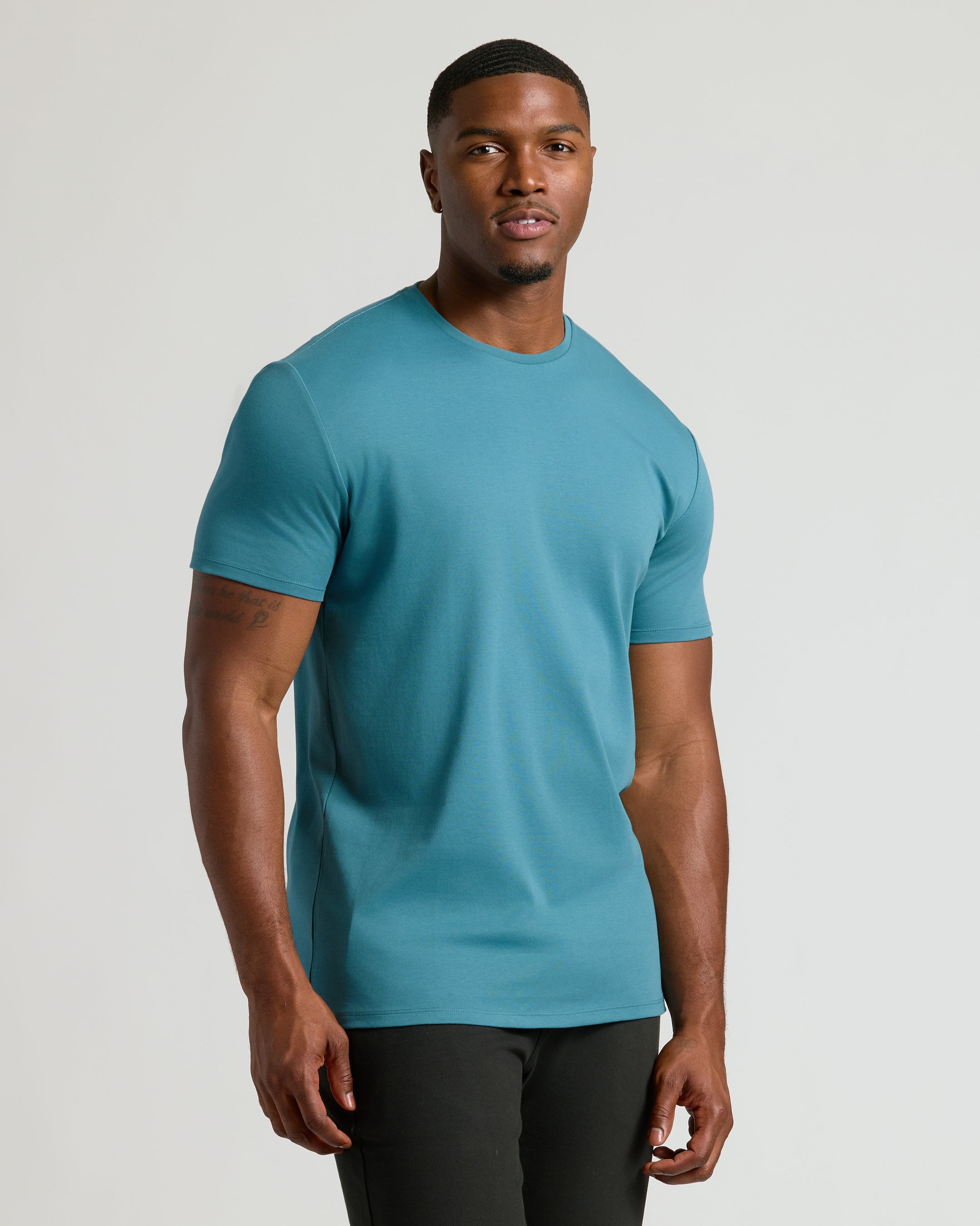 TCT_4522_Tall-Pima-Crew-Neck_SAPPHIRE_Med_Ecomm_2025_May_2_46cf86e3 ...