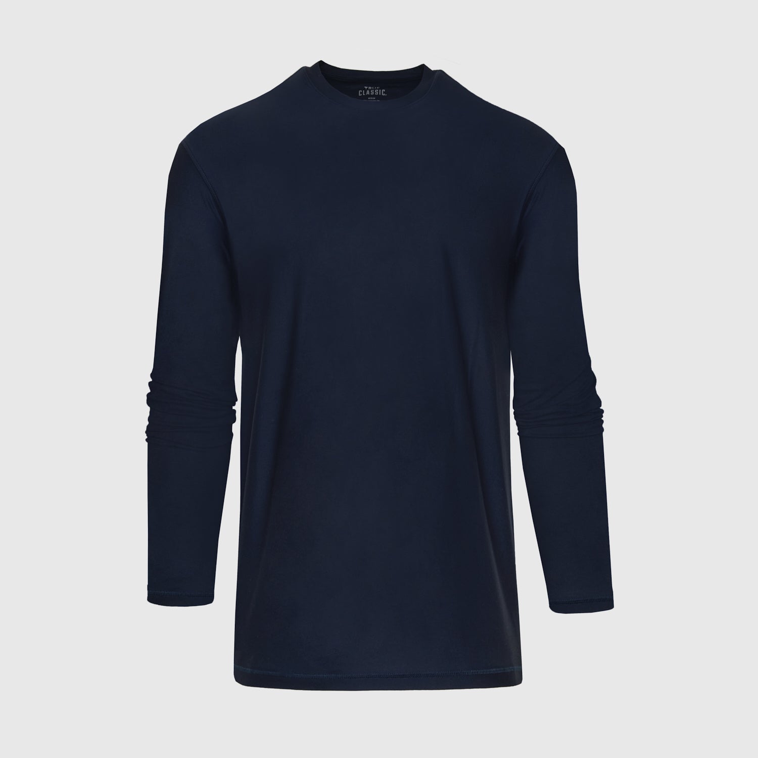 Model is 6'2" and wearing size L